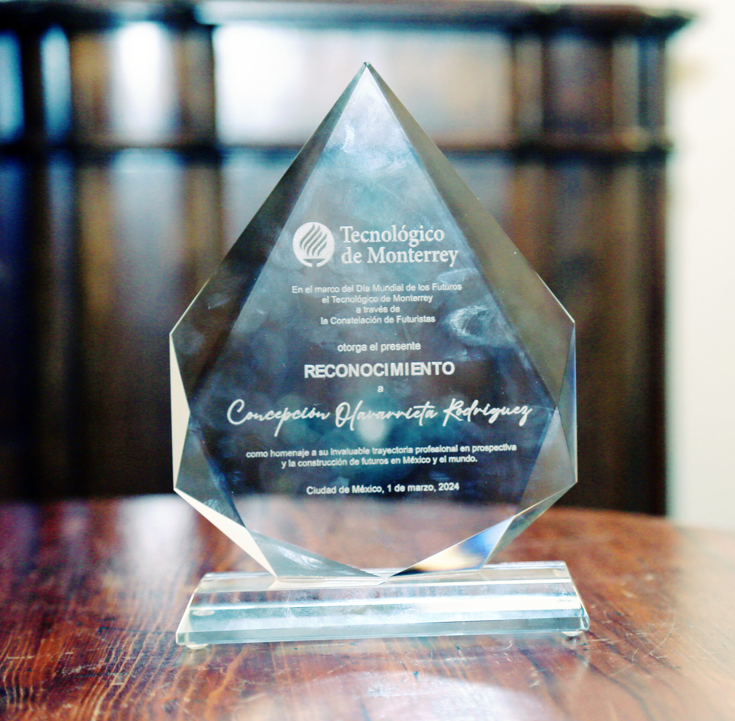 Diamond crystal recognition to Concepción Olavarrieta - March 1, 2024 - The Millennium Project